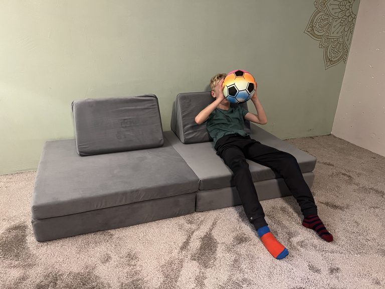 Funzy - Spielsofa und Spielcouch im Test - aufdemmarkt.de